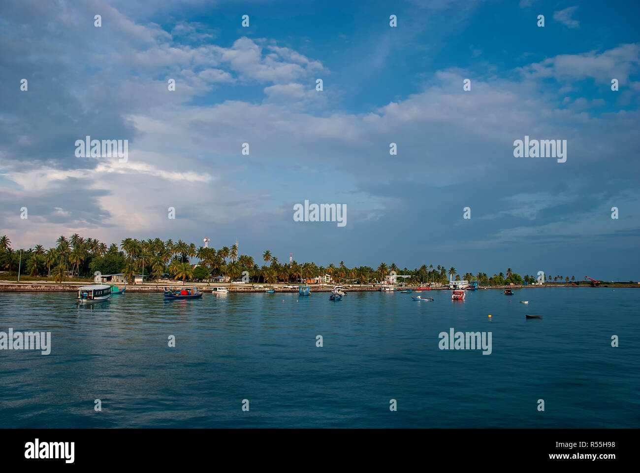 The port at Maamigili in the Alif Dhaal Atoll of the Maldives Stock ...