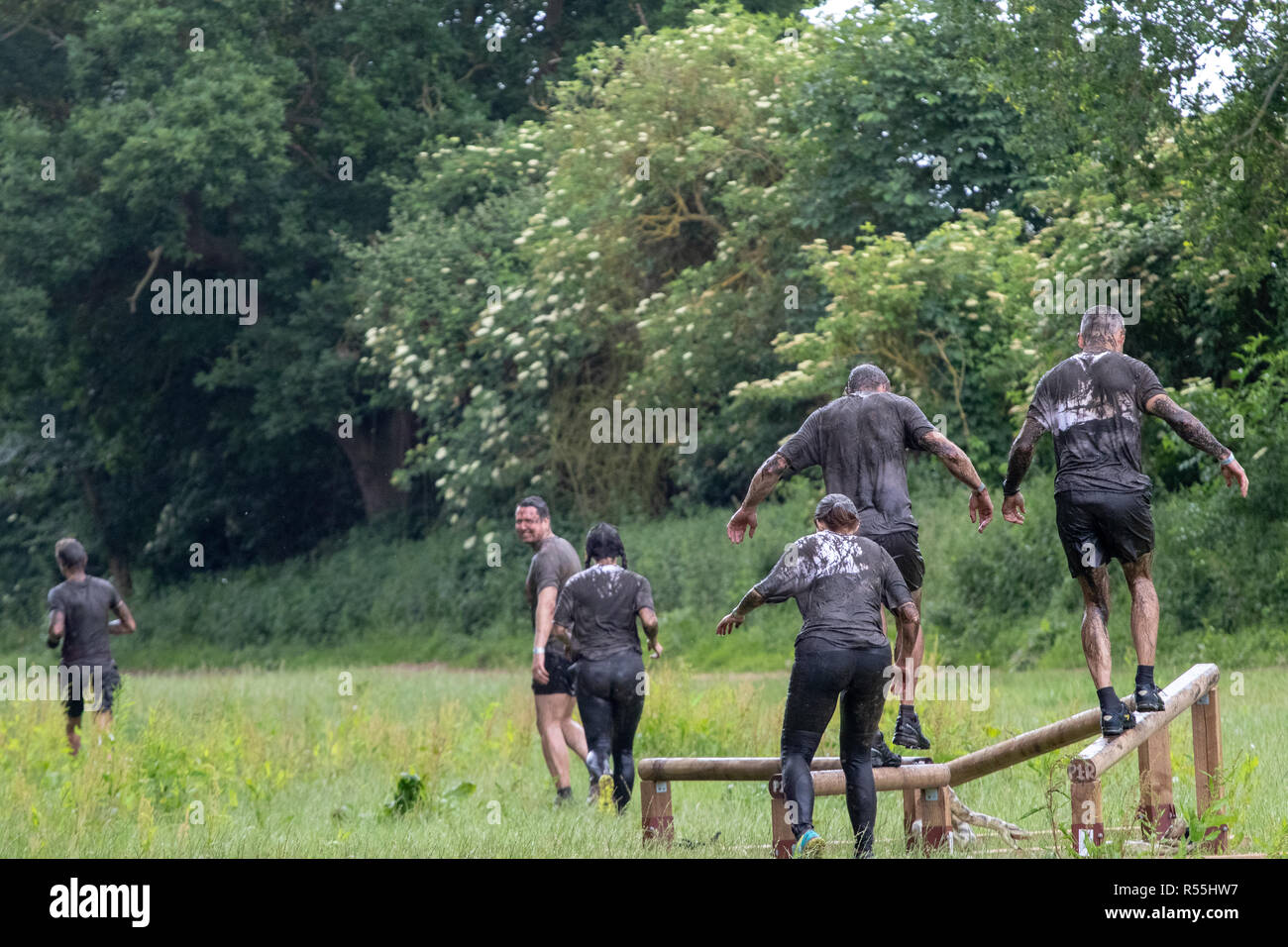 Obstacle course mud hi-res stock photography and images - Alamy