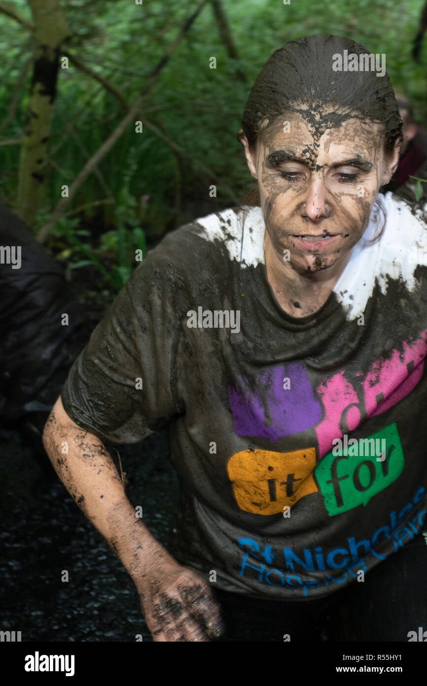 Woman mud hi-res stock photography and images - Alamy