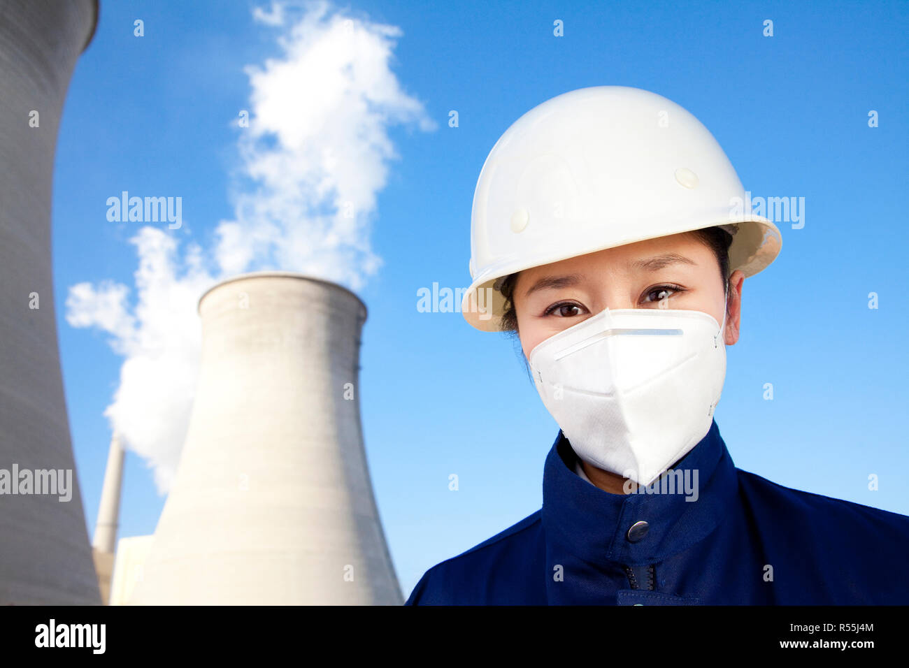 China power station worker hi-res stock photography and images - Alamy