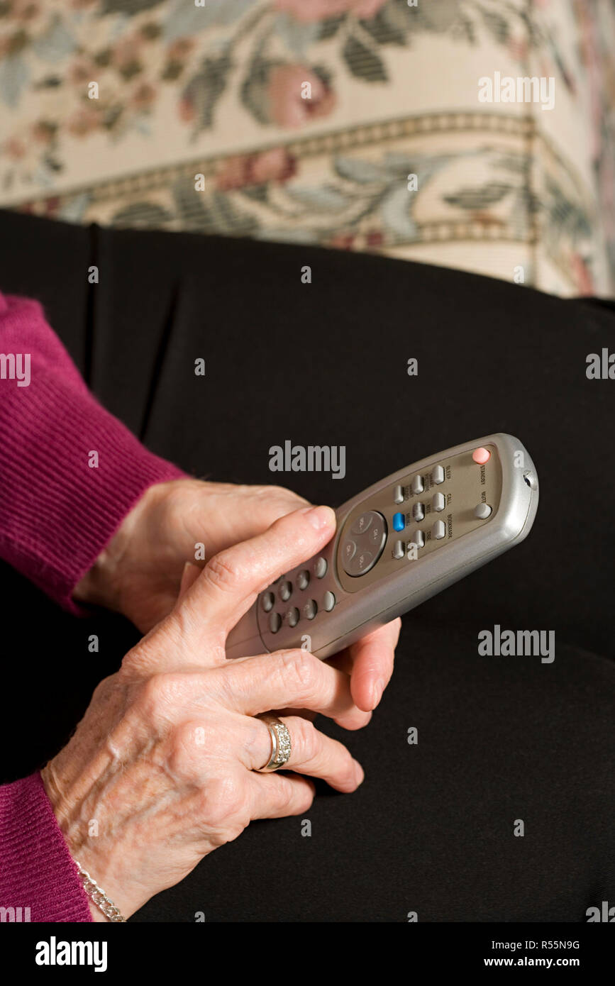 Mobile edits hi-res stock photography and images - Alamy