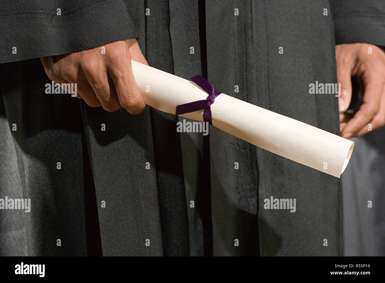 Handing certificate diploma hi-res stock photography and images - Alamy