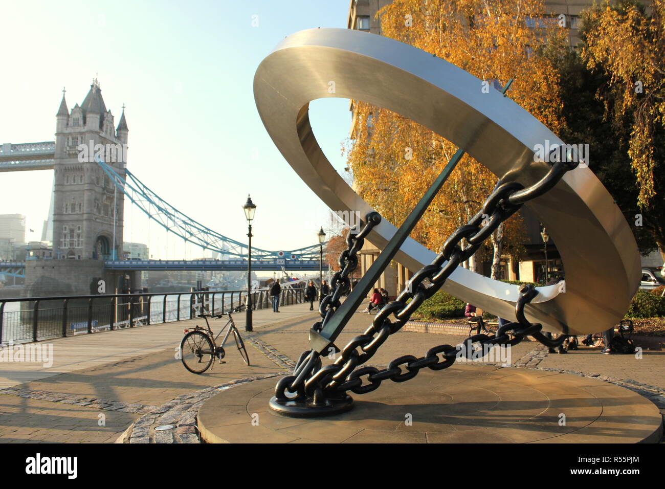 Tower Bridge, London with Sundial in foreground Stock Photo - Alamy