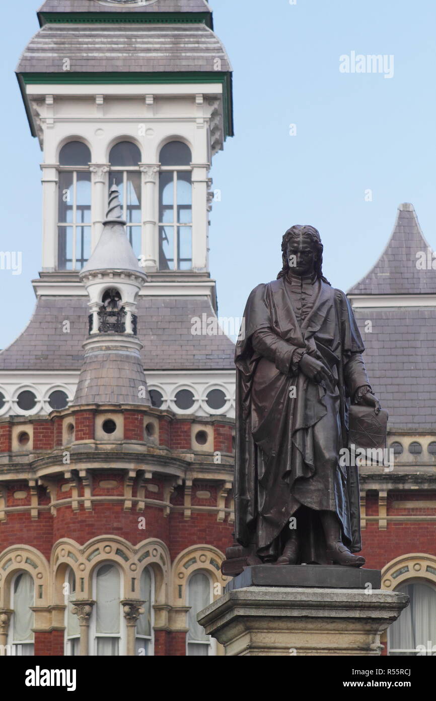 Statue of renowned scientist, Sir Isaac Newton in Grantham town centre ...