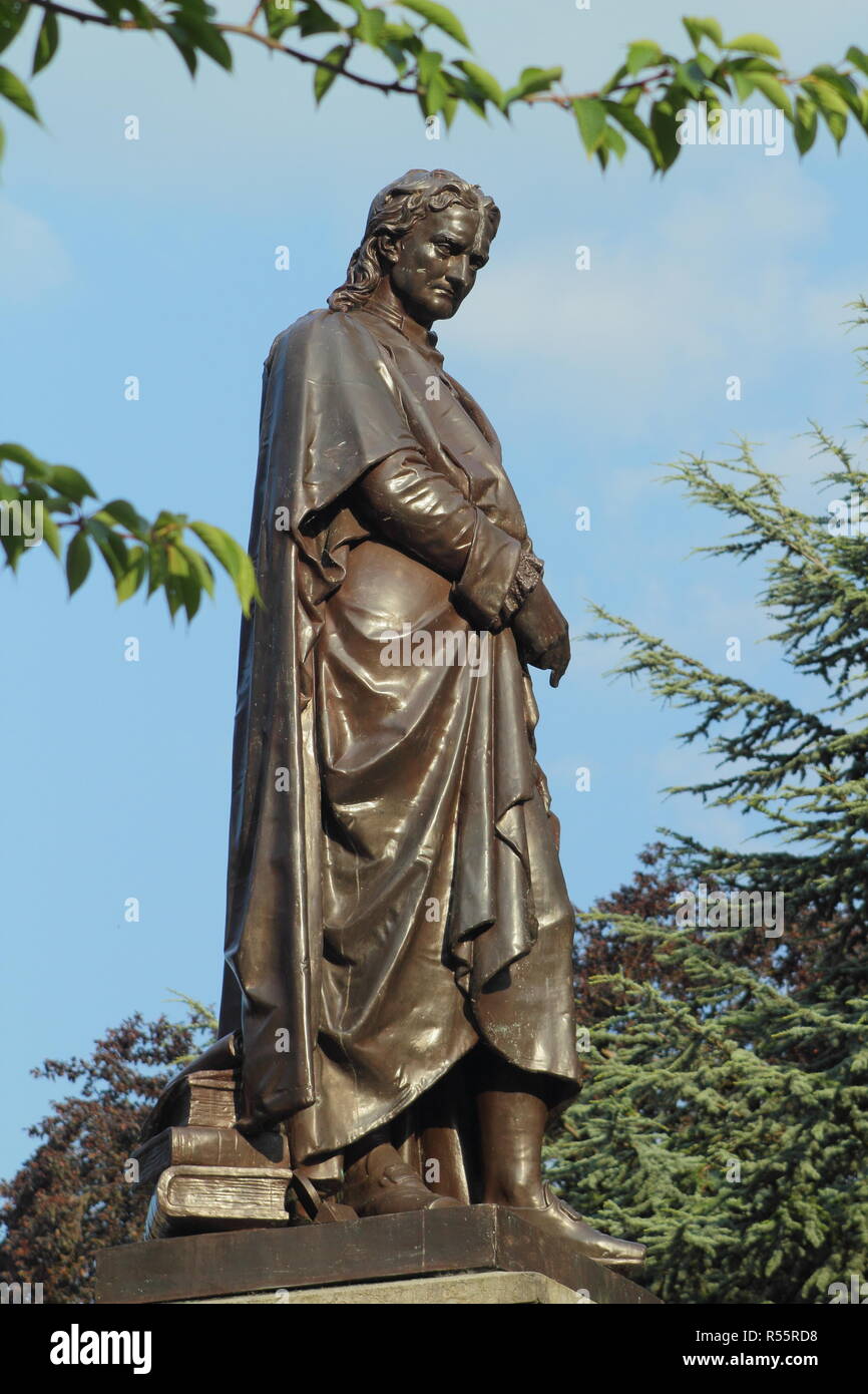 Statue of renowned scientist, Sir Isaac Newton in Grantham town centre ...