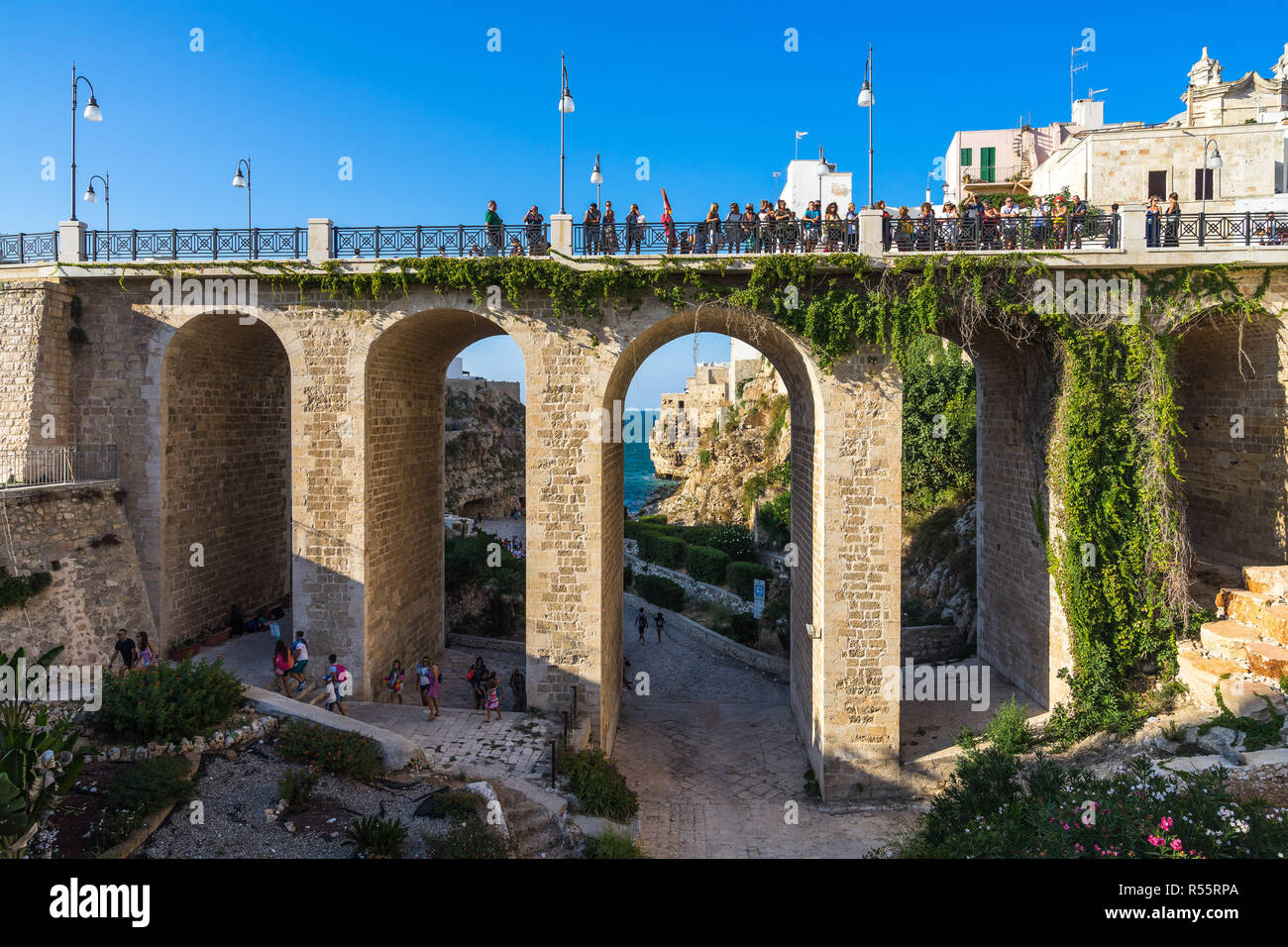 Monachile bridge hi-res stock photography and images - Alamy