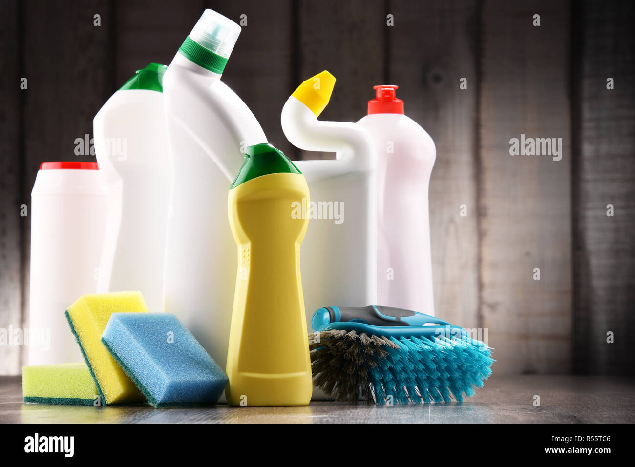 Variety of detergent bottles and chemical cleaning supplies Stock Photo ...