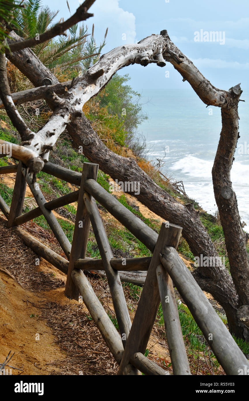 Albufeira hiking trails. Algarve, Portugal Stock Photo - Alamy