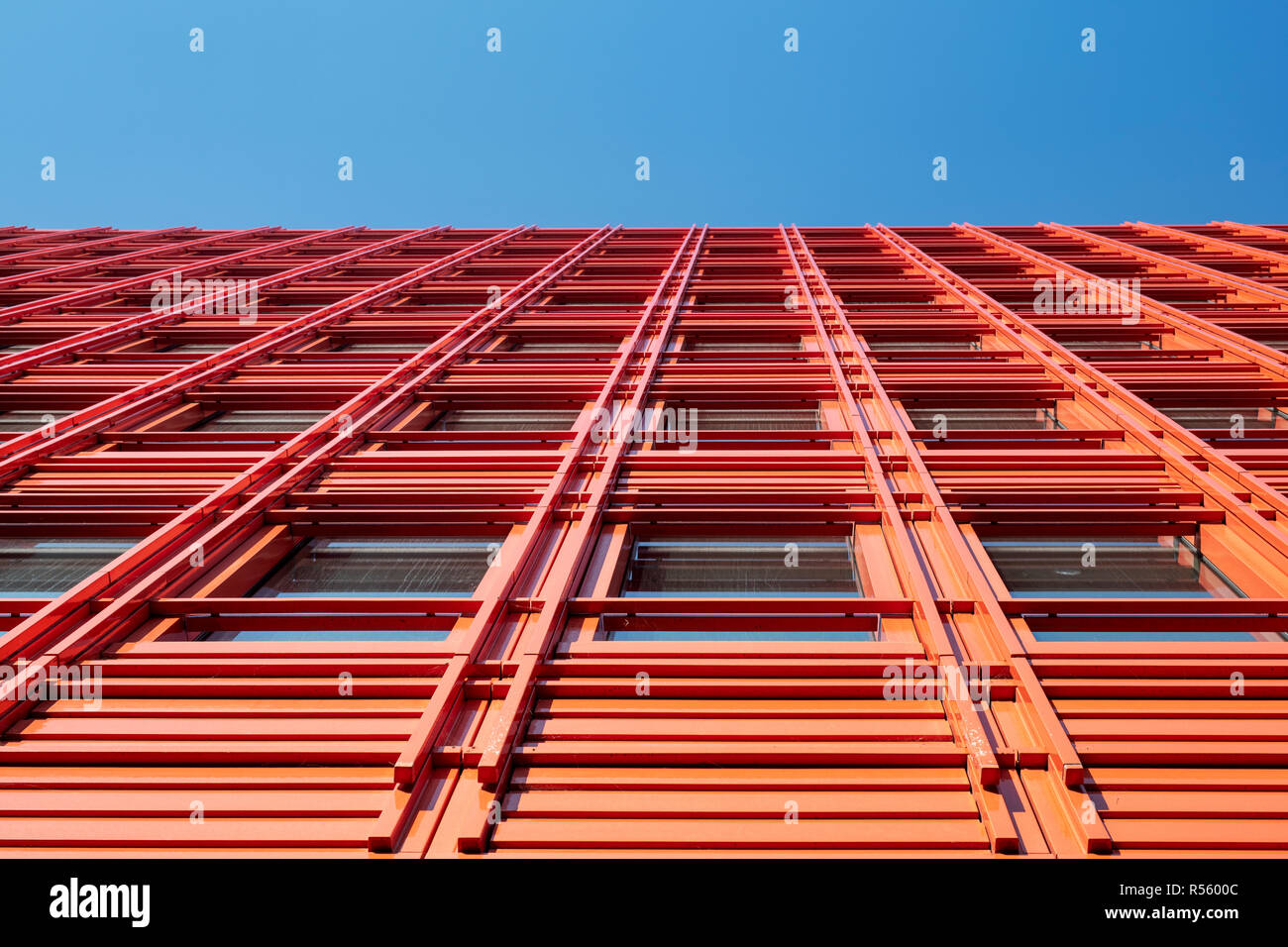 Central Saint Giles mixed-use development building architecture. London ...