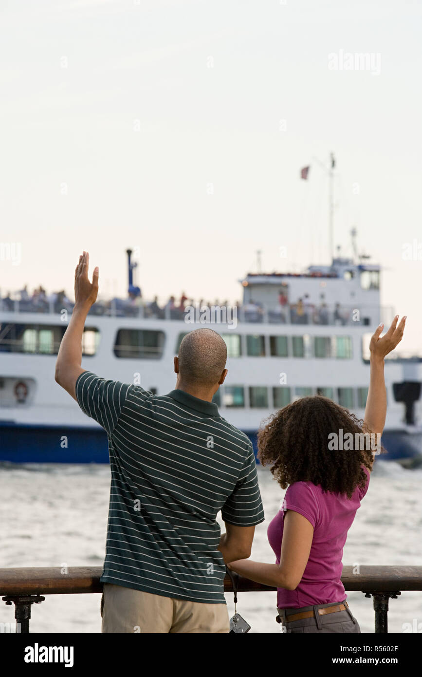 Waving goodbye boat hi-res stock photography and images - Alamy