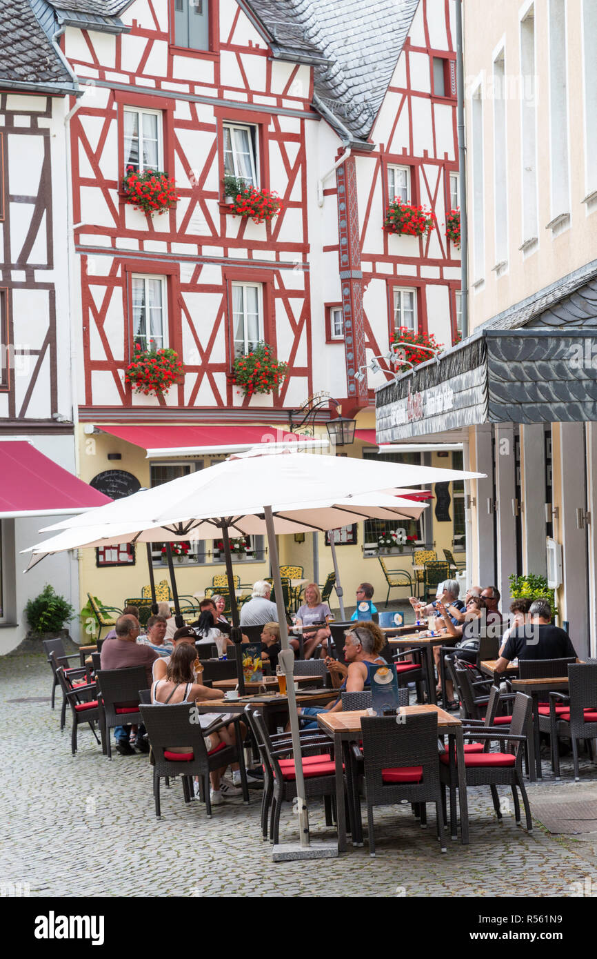 German cafe hi-res stock photography and images - Alamy