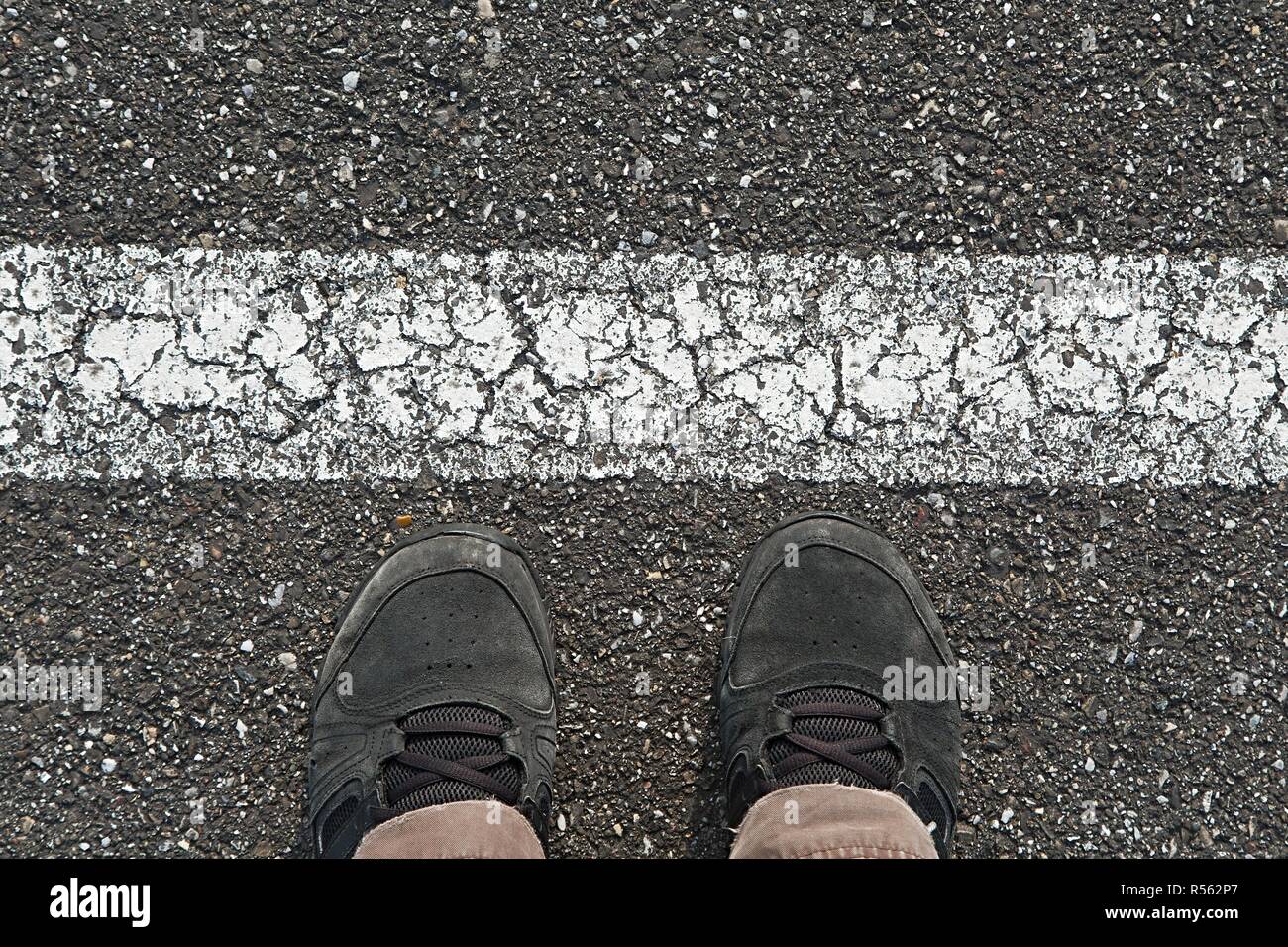 Standing behind the line Stock Photo - Alamy