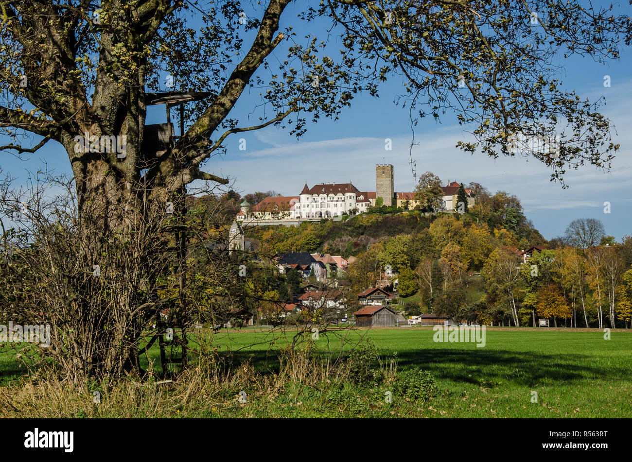 The romantic town of Neubeuern with its castle and painted facades on ...