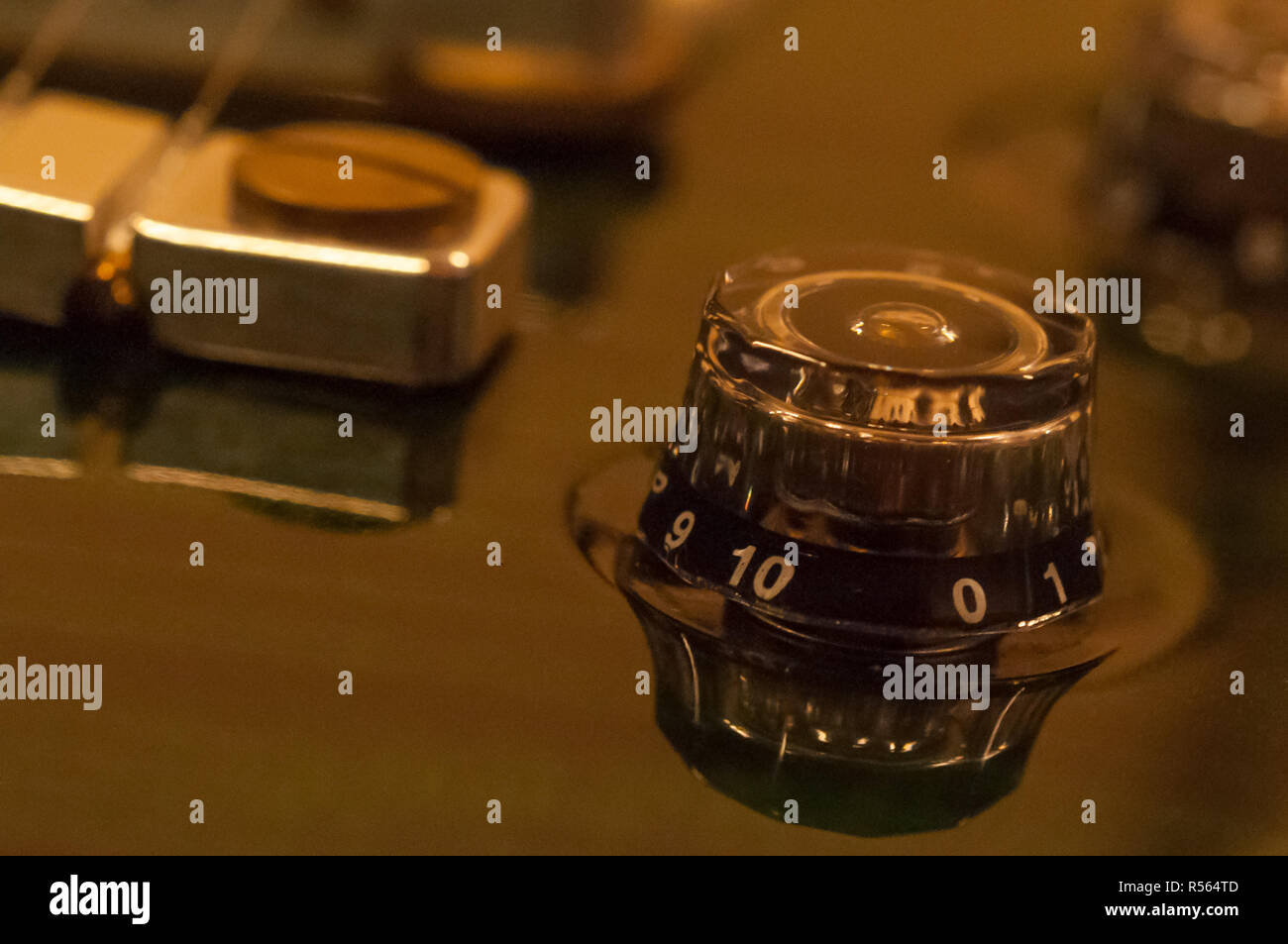electric guitar close-up volume pot Stock Photo - Alamy
