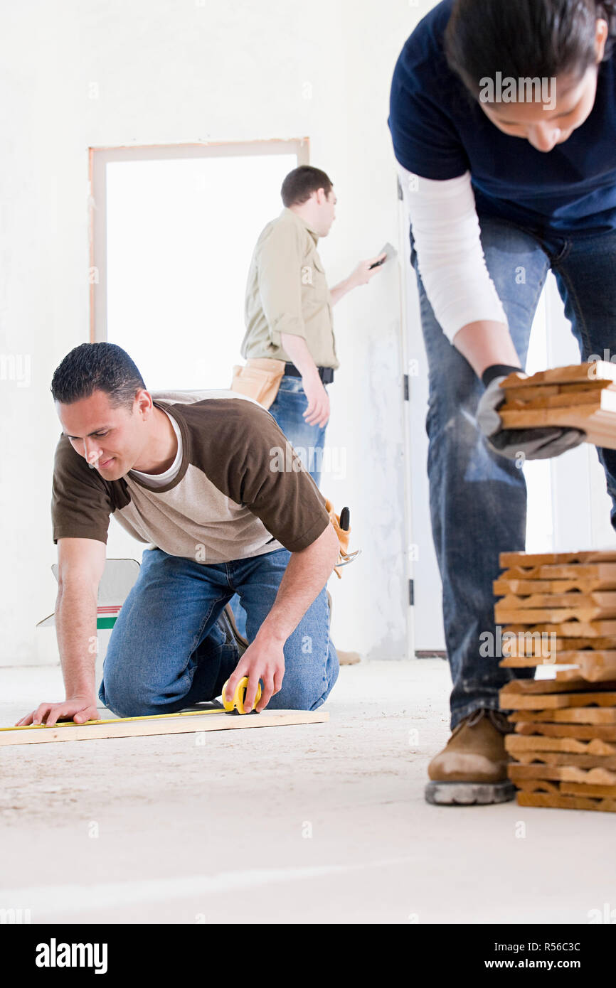 Builders model hi-res stock photography and images - Alamy