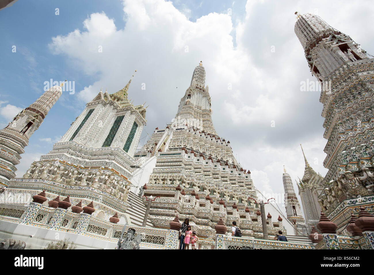 Wat Arun Temple Stock Photo - Alamy