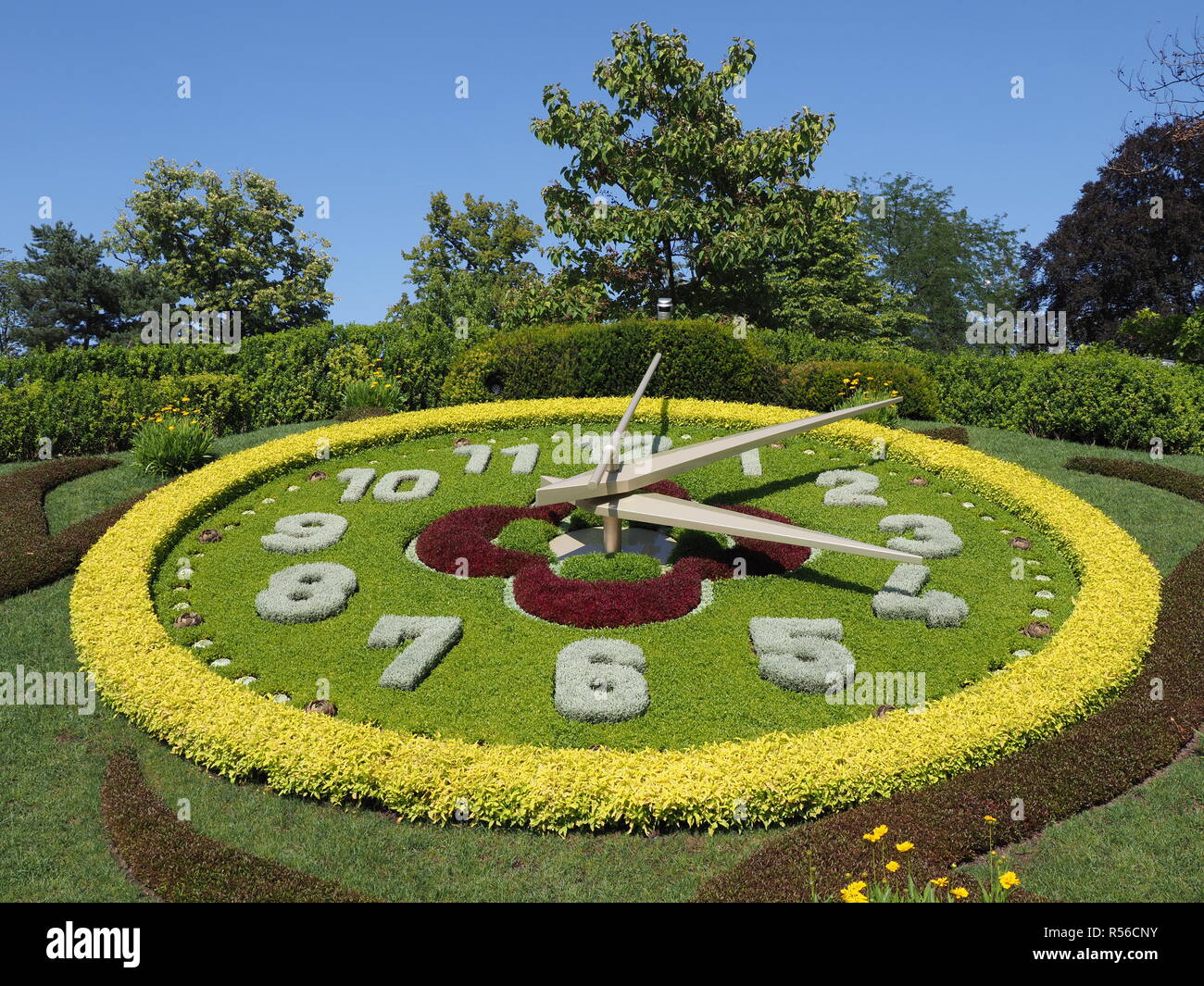 Floral Clock Europe High Resolution Stock Photography and Images - Alamy