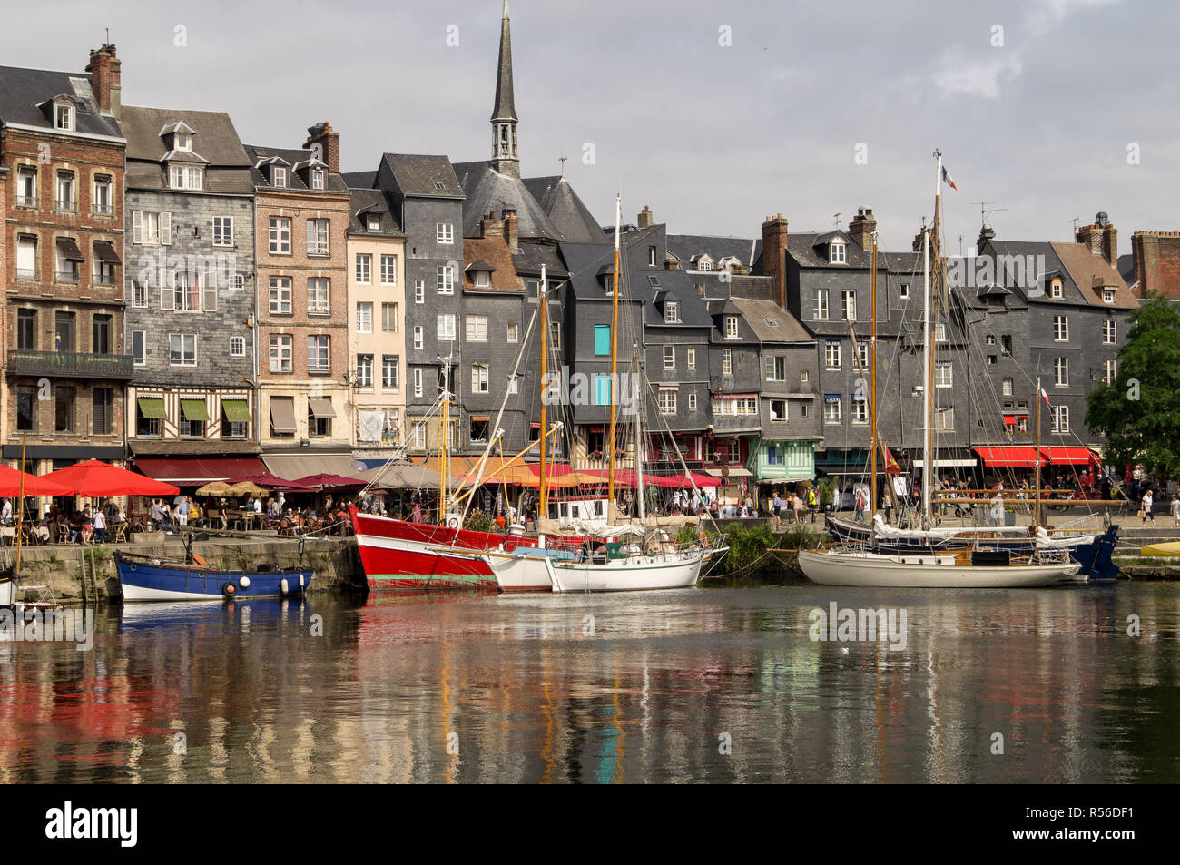 Old marina hi-res stock photography and images - Alamy