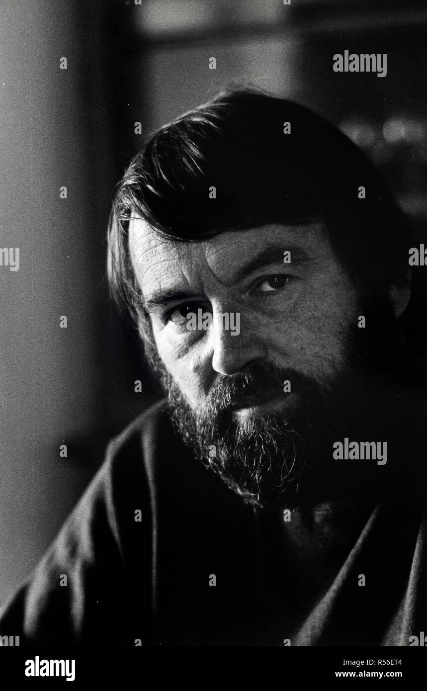 John fowles hi-res stock photography and images - Alamy