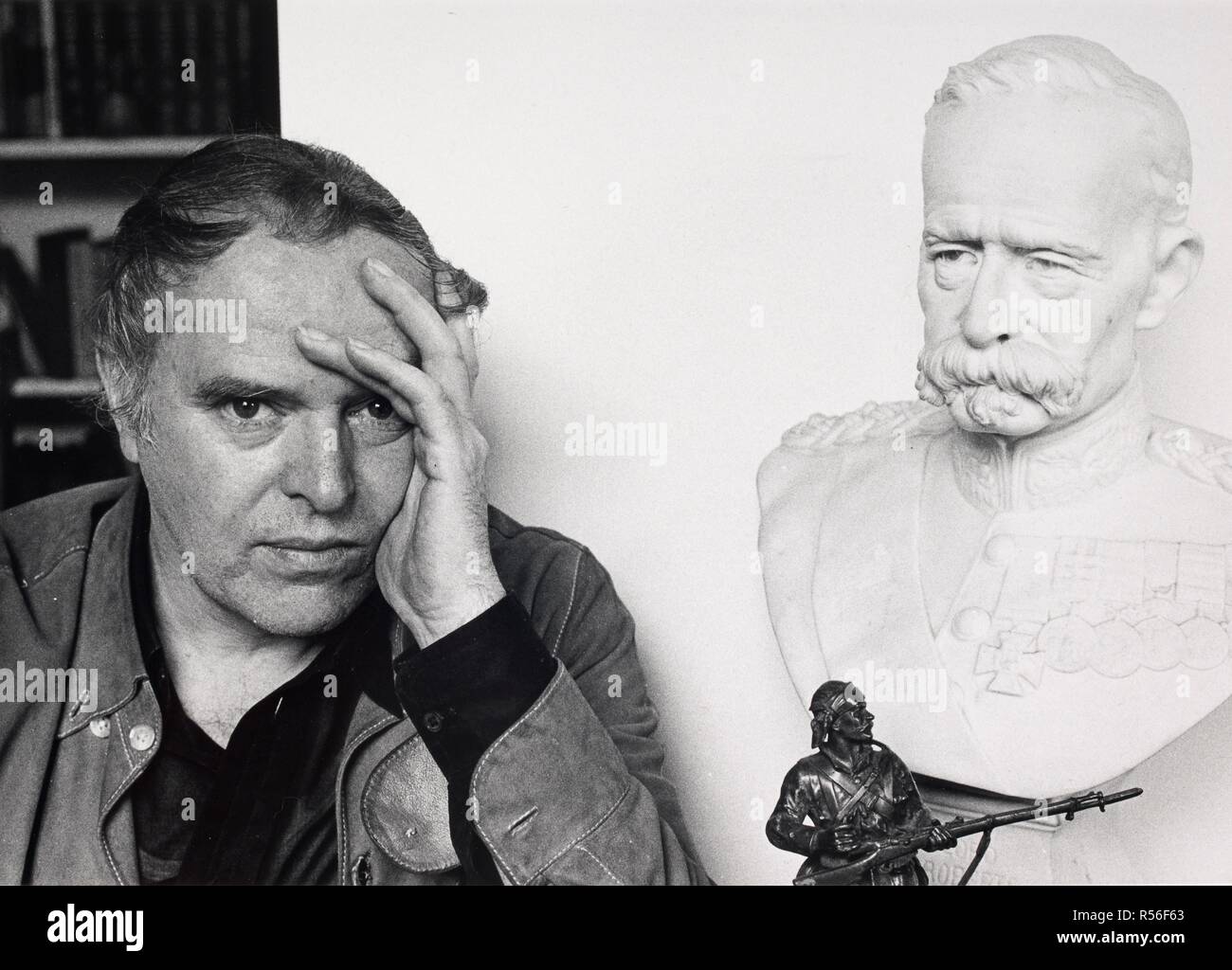 Kenneth Griffith 1974. Portrait. Welsh actor and documentary film-maker. Source: FG1962-5-15 ...