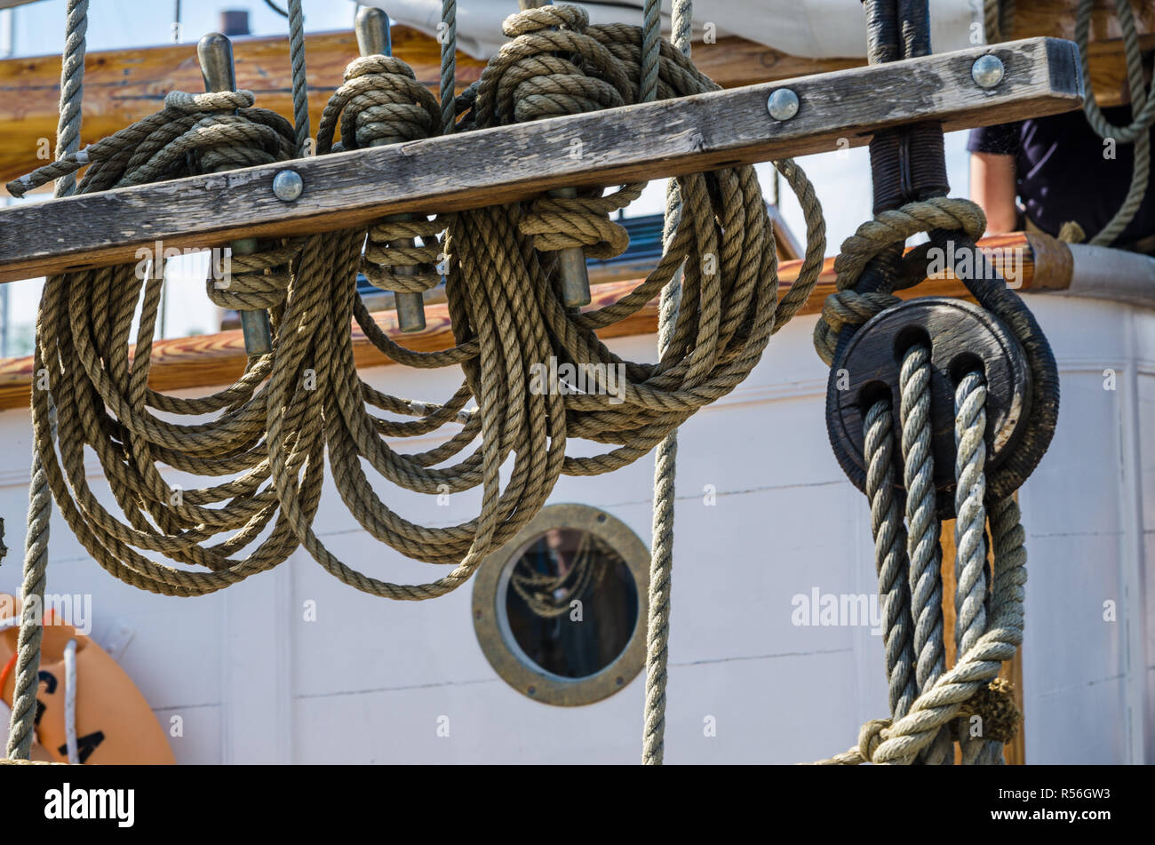 Rigging on the deck of an old sailing ship Stock Photo - Alamy