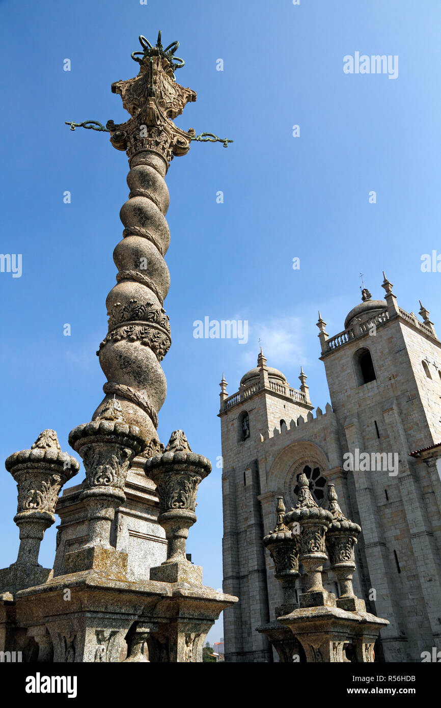 The Porto Cathedral (Portuguese: Sé do Porto), from XII/XIII century ...