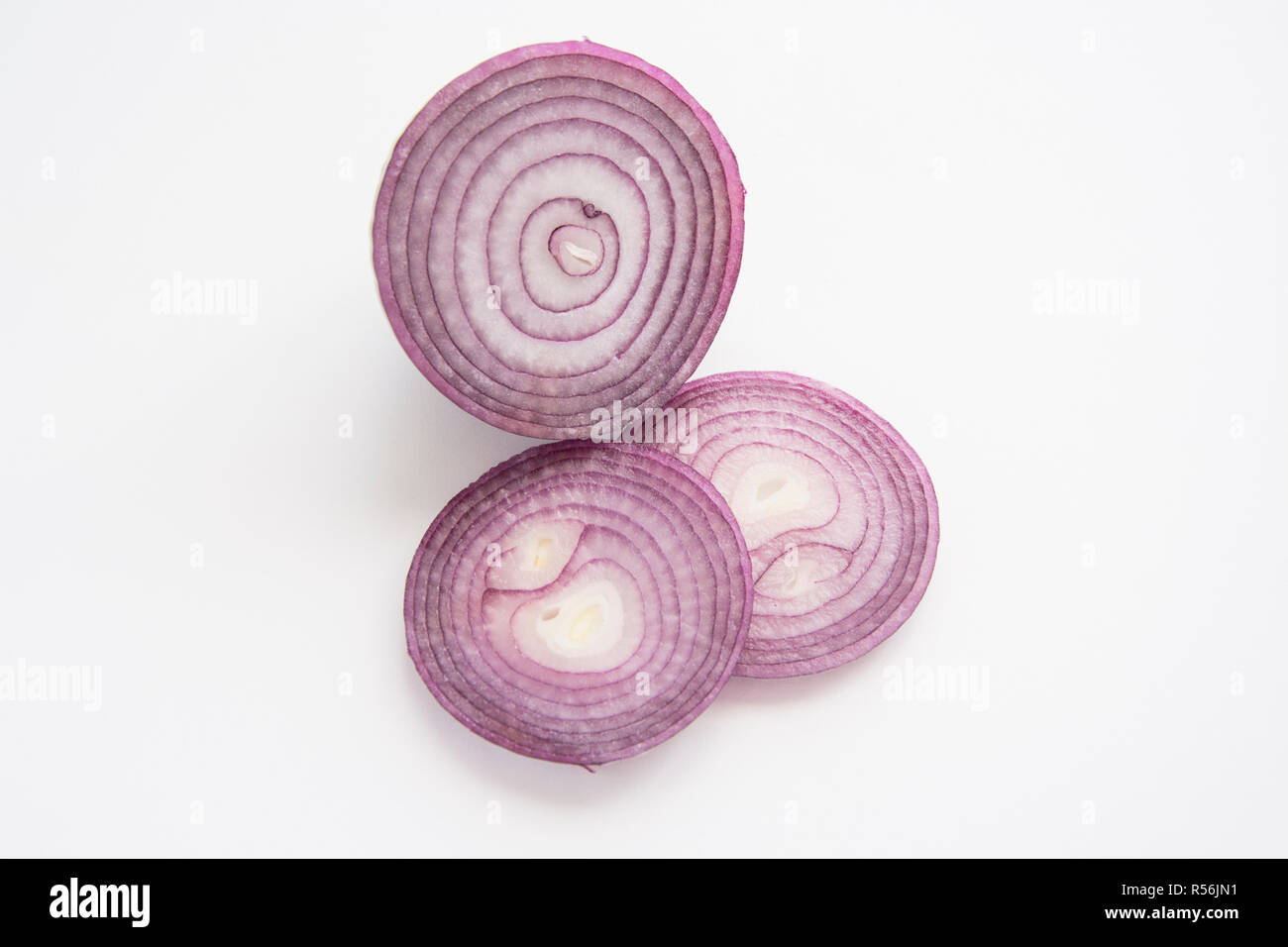 Red onion rings, Tropea onion Stock Photo - Alamy