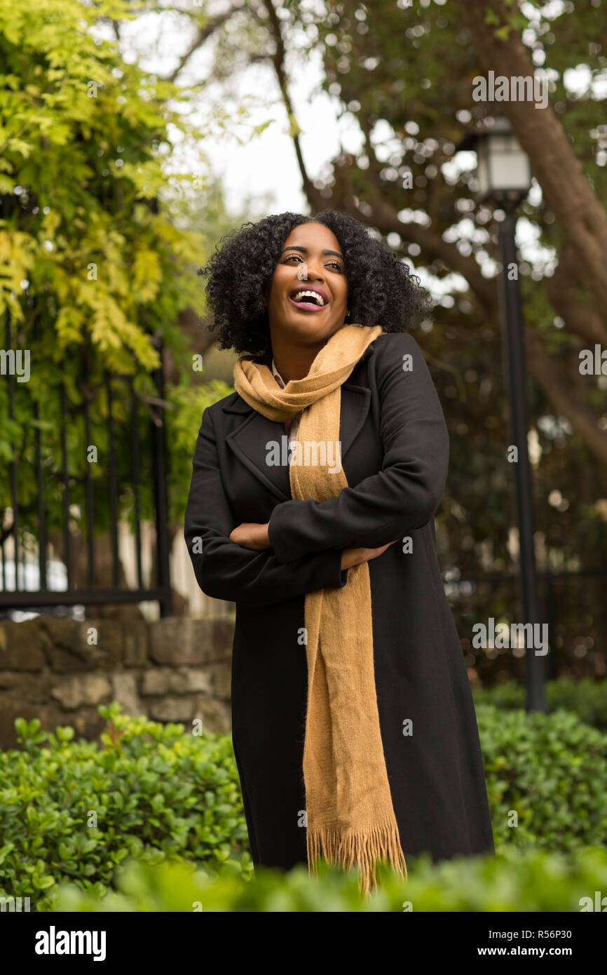 African american people walking outside hi-res stock photography and ...