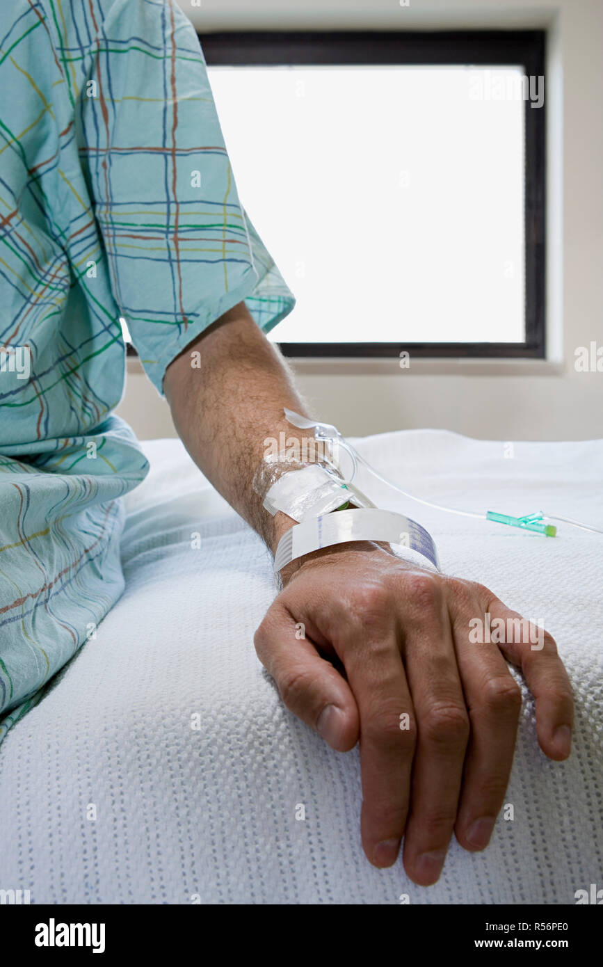 Hospital window icu hi-res stock photography and images - Alamy