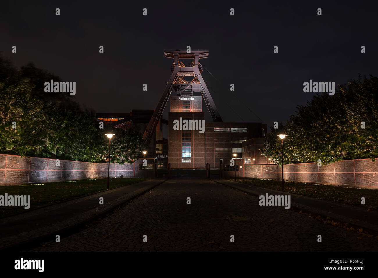 Unesco heritage coalmine in Essen Stock Photo - Alamy