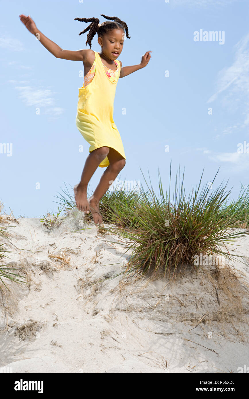 African girl long jump hi-res stock photography and images - Alamy