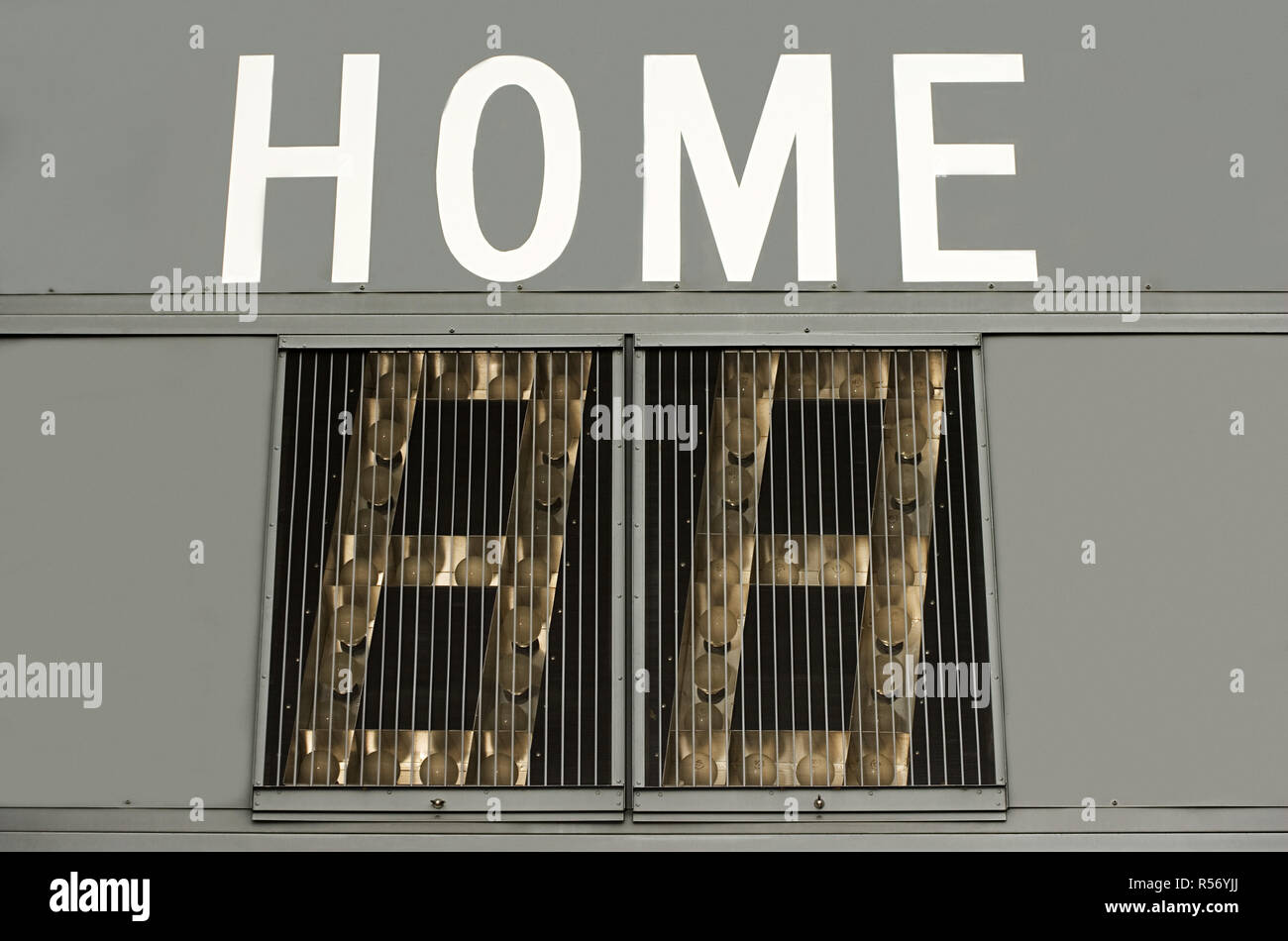 Home team advantage hi-res stock photography and images - Alamy