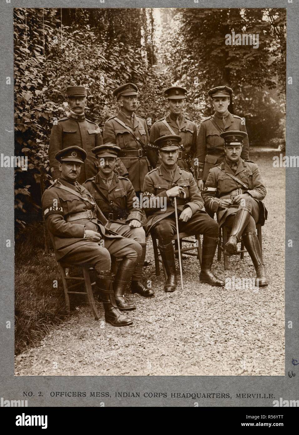 Officers Mess Army High Resolution Stock Photography and Images - Alamy