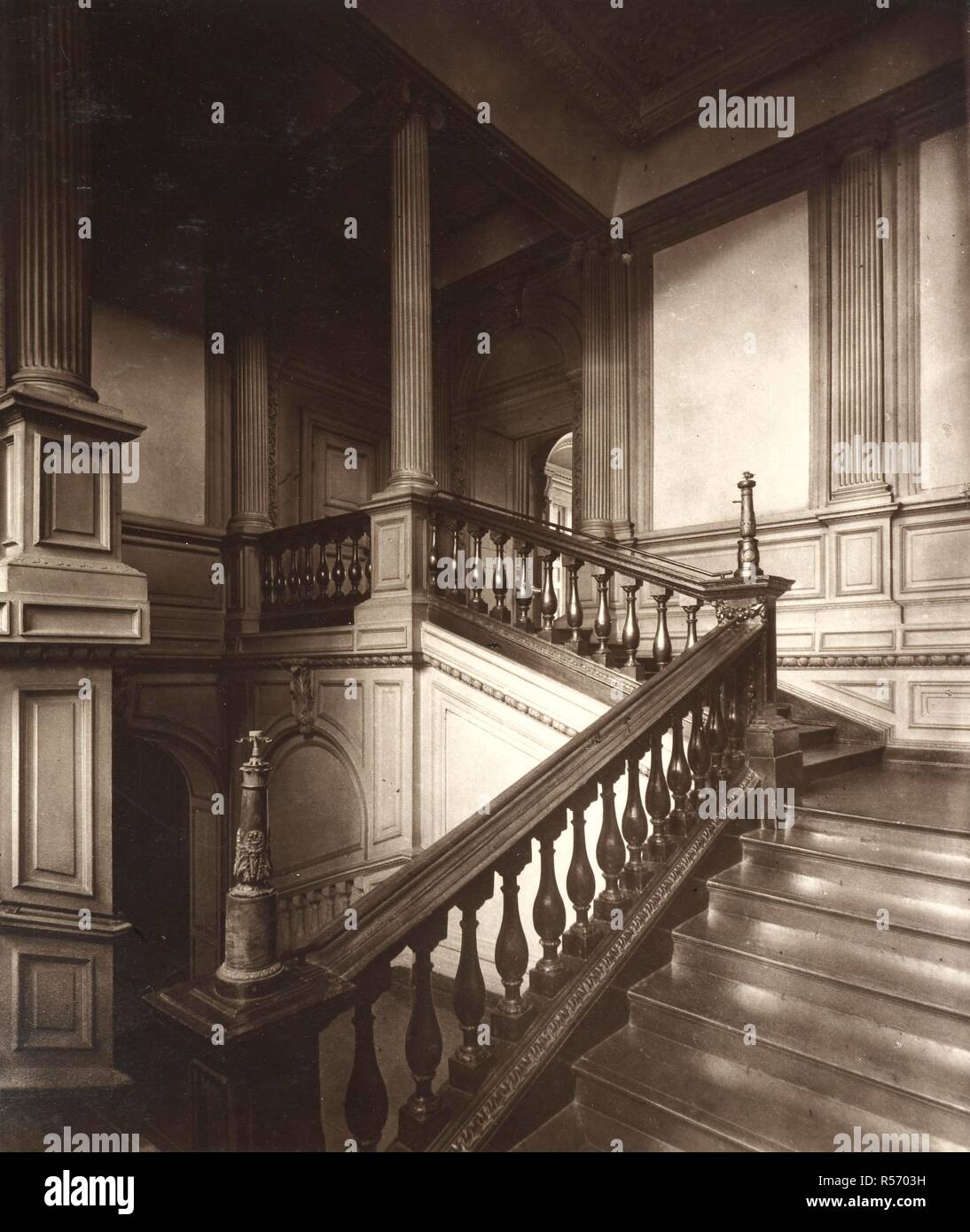 Ashburnham house hi-res stock photography and images - Alamy