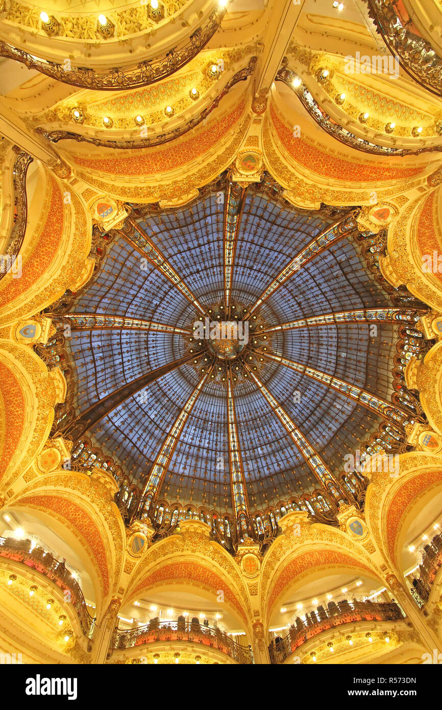 Ceiling galeries lafayette paris france hi-res stock photography and ...