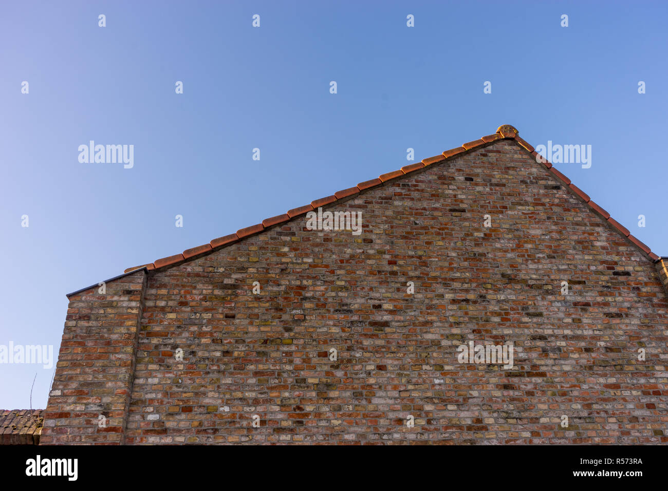 Slanted roof hi-res stock photography and images - Alamy