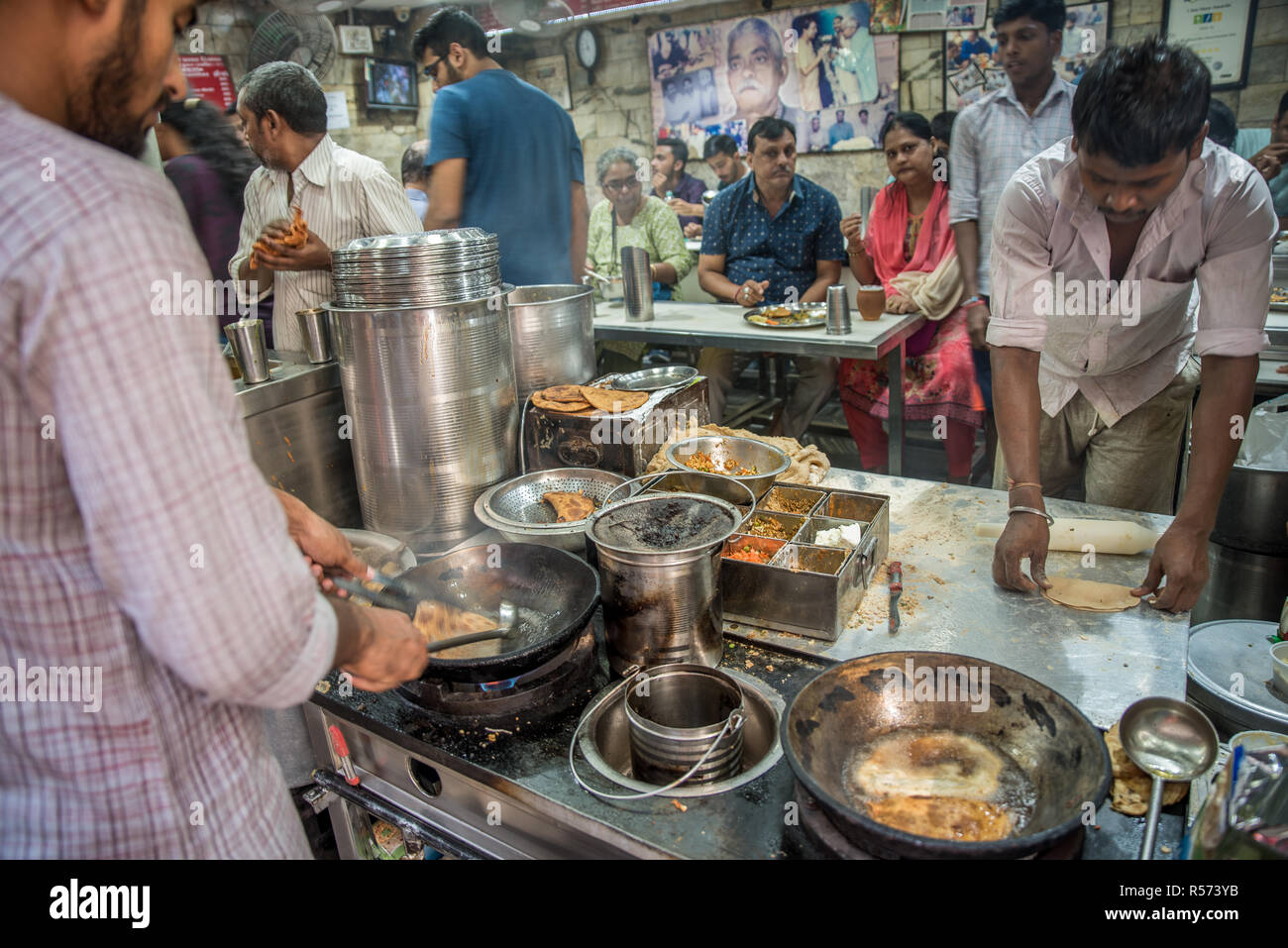 Man eating curry hi-res stock photography and images - Alamy