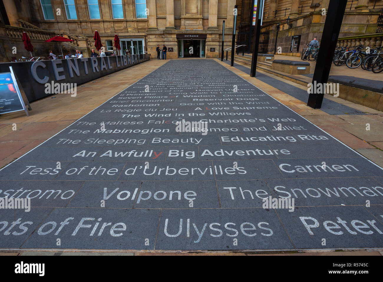 Liverpool library new central hi-res stock photography and images - Alamy