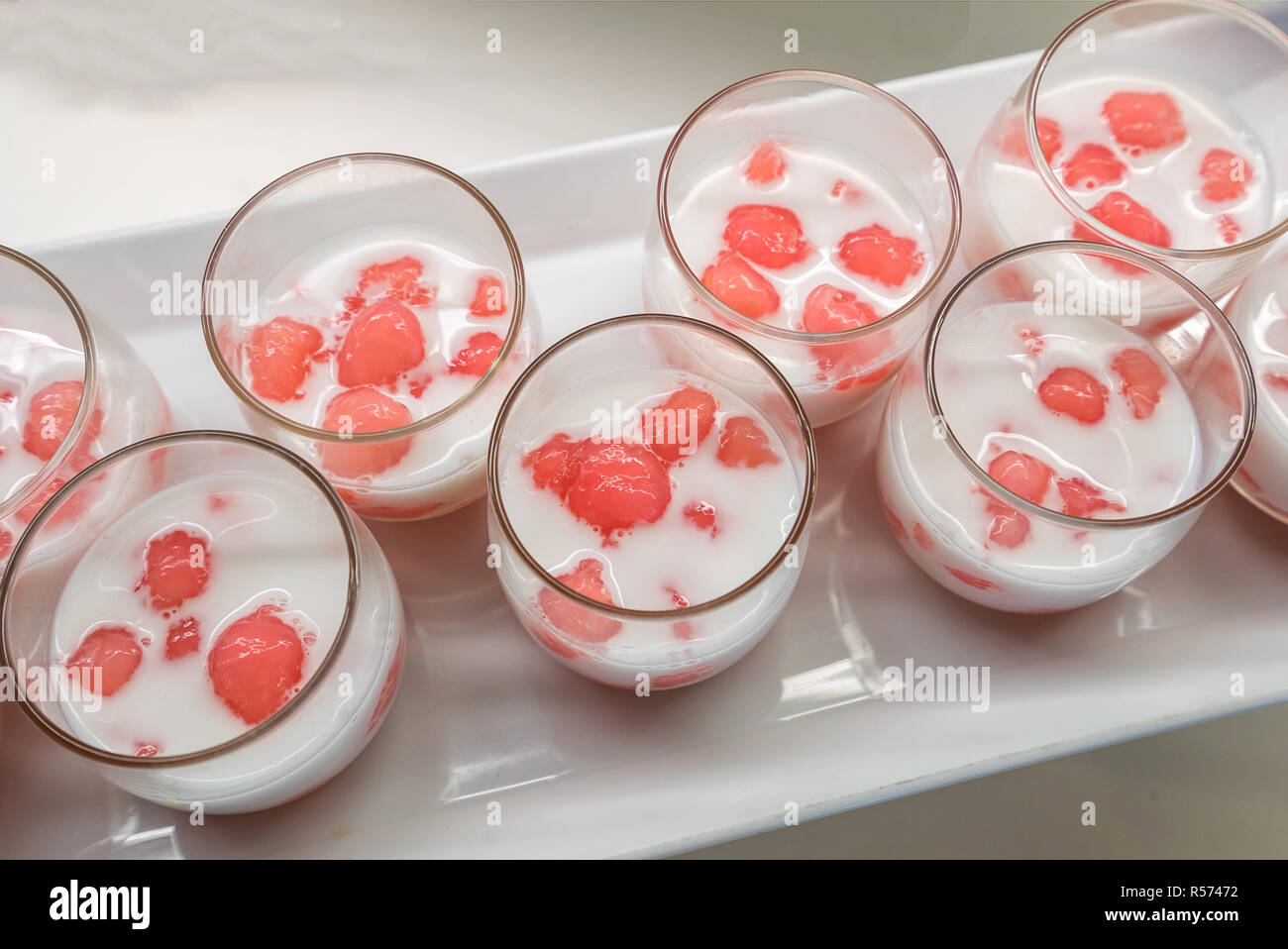 Water Chestnuts Coconut Milk Stock Photo - Alamy