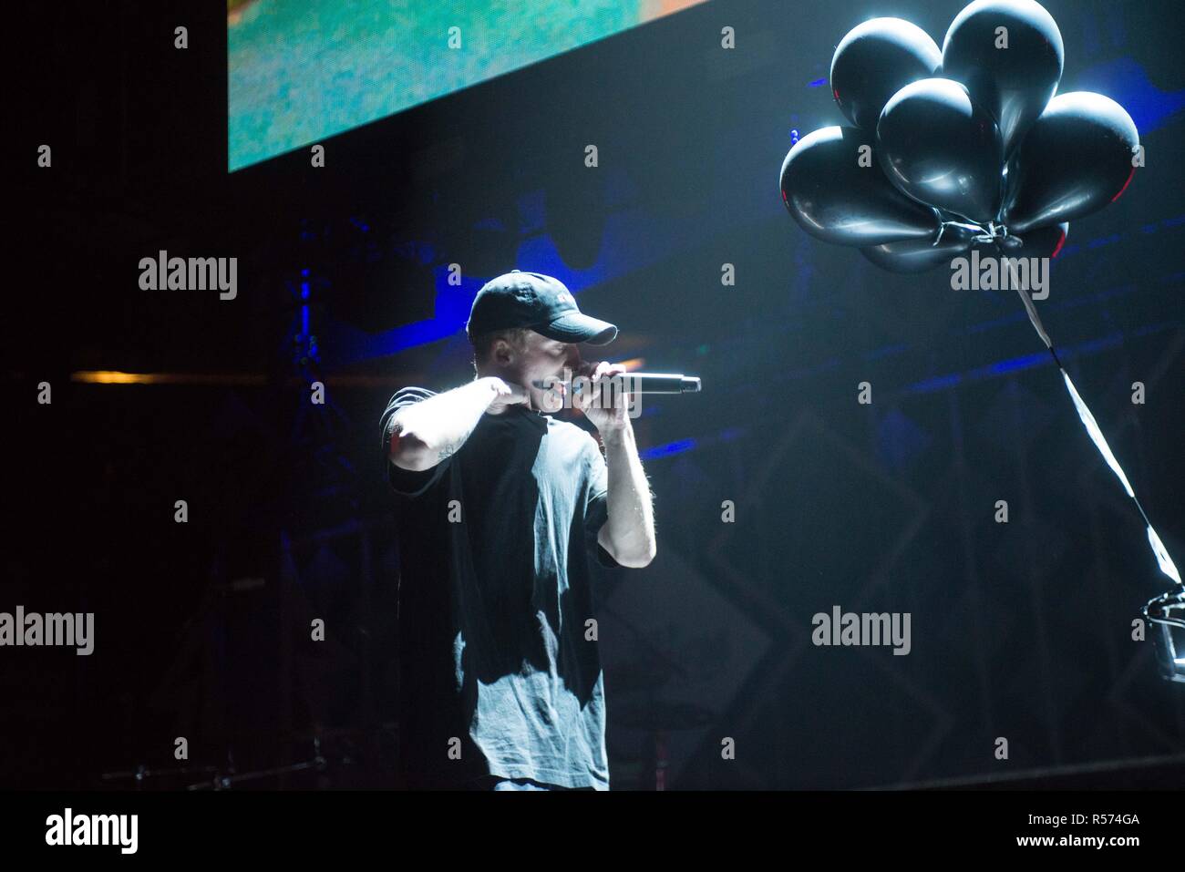 Nf on stage hi-res stock photography and images - Alamy