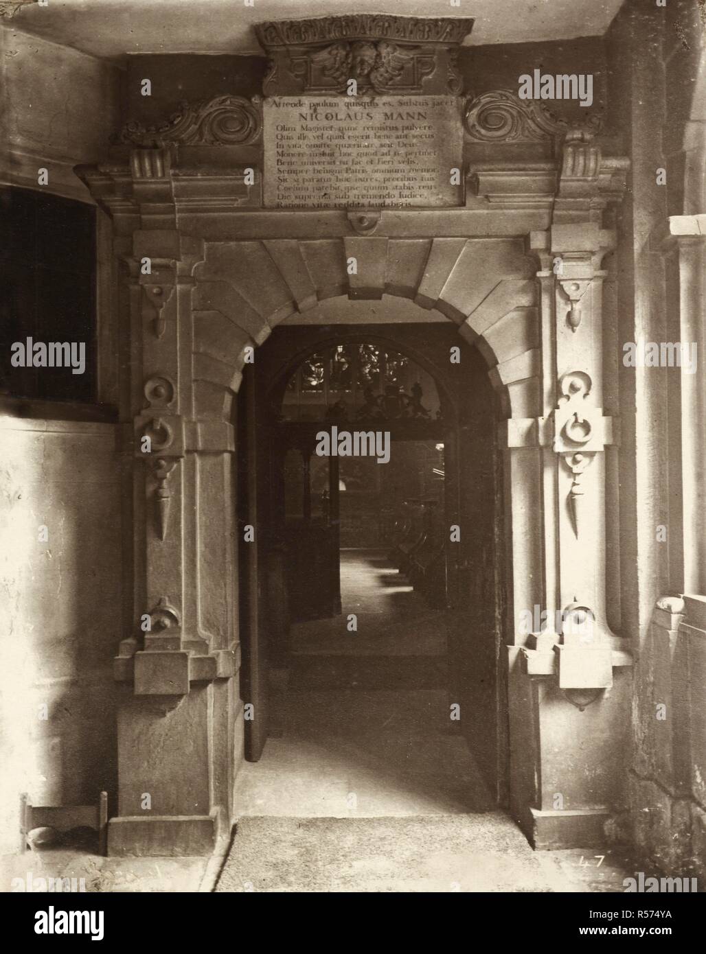 Society for photographing relics of old london hi-res stock photography ...