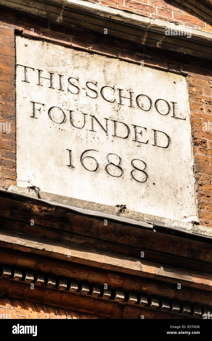 Caxton street hi-res stock photography and images - Alamy