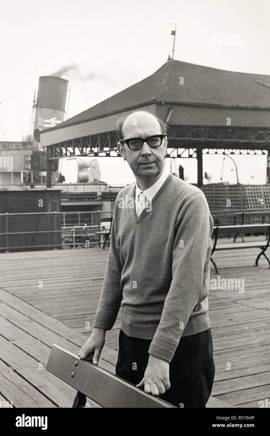 Philip larkin hi-res stock photography and images - Alamy