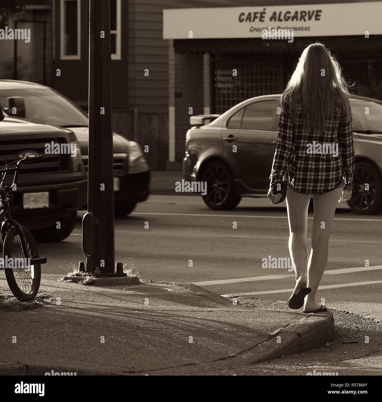 Beautiful walking woman Stock Photo - Alamy