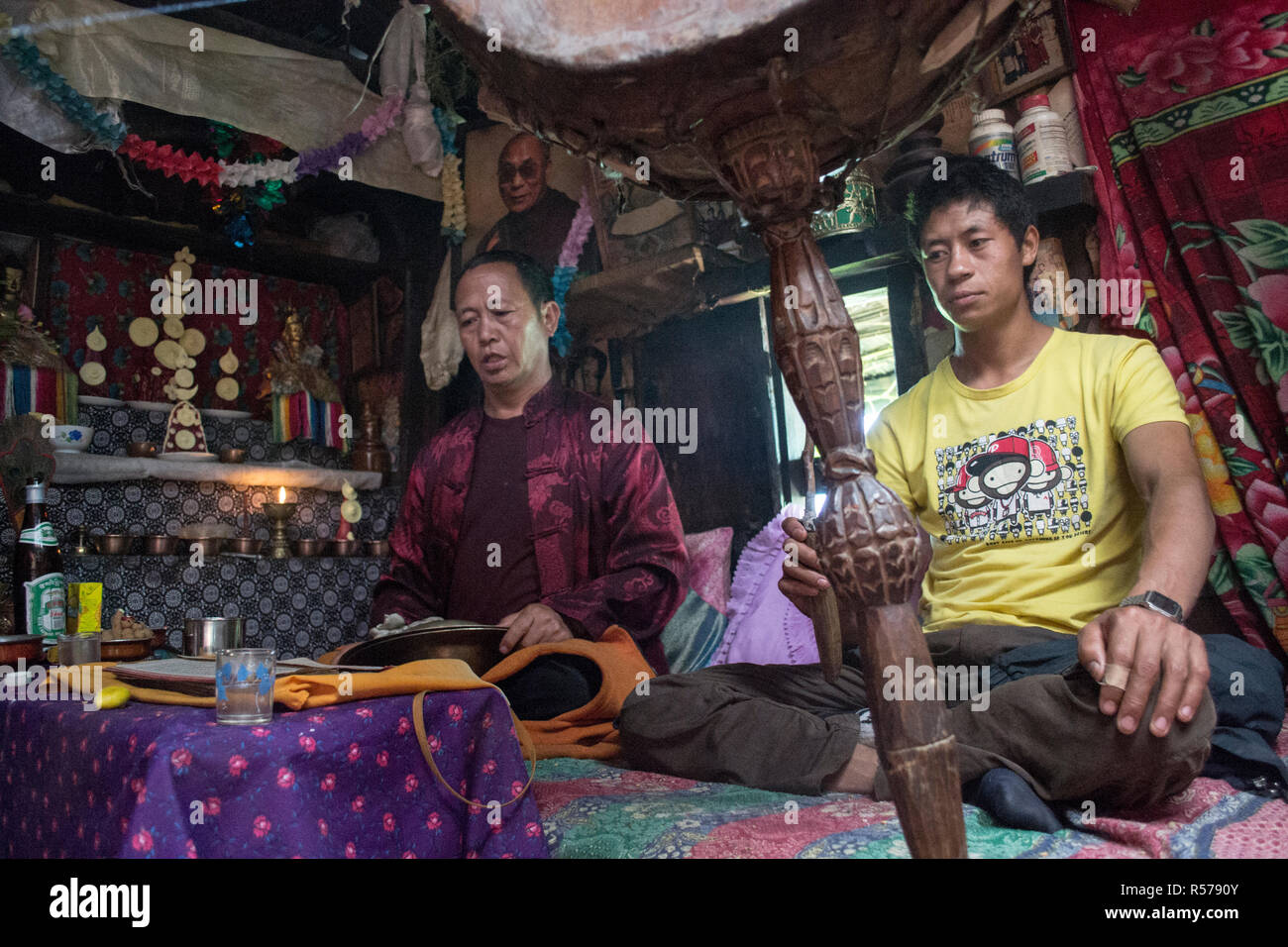 Tamang Heritage Trail, Nepal. Tibetan Buddhist ceremony Stock Photo - Alamy