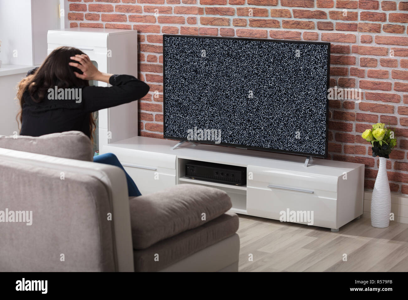 Glitch tv hi-res stock photography and images - Alamy