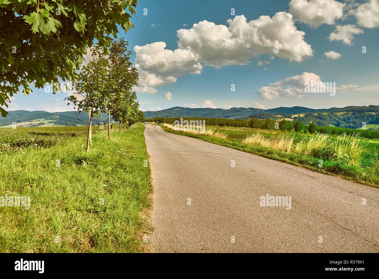 Rural landscpe hi-res stock photography and images - Alamy