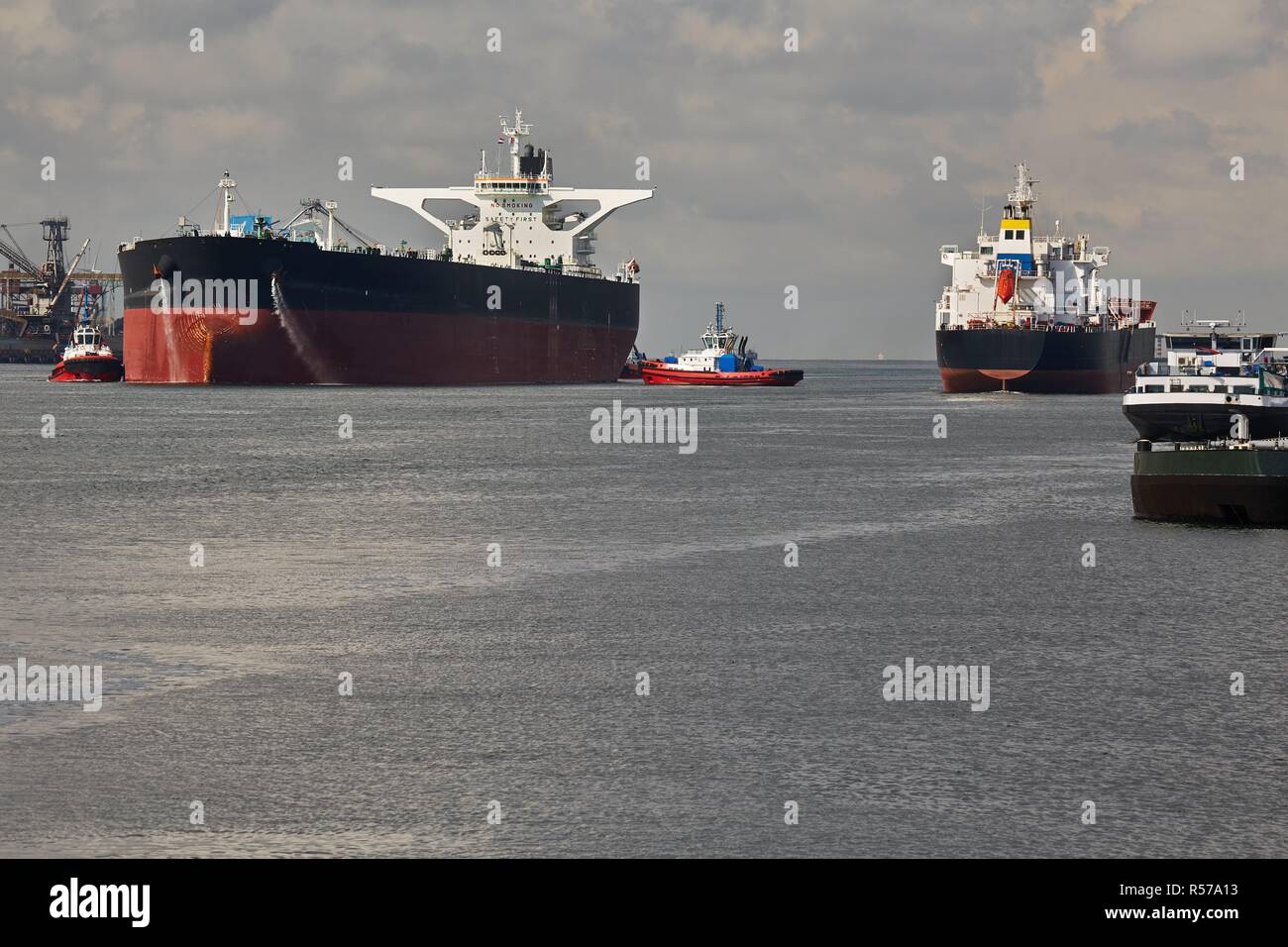 Empty ship fuel tank hi-res stock photography and images - Alamy