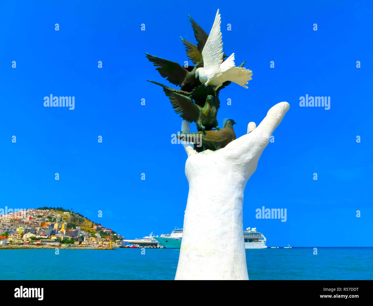 Turkey kusadasi hand peace sculpture hi-res stock photography and ...