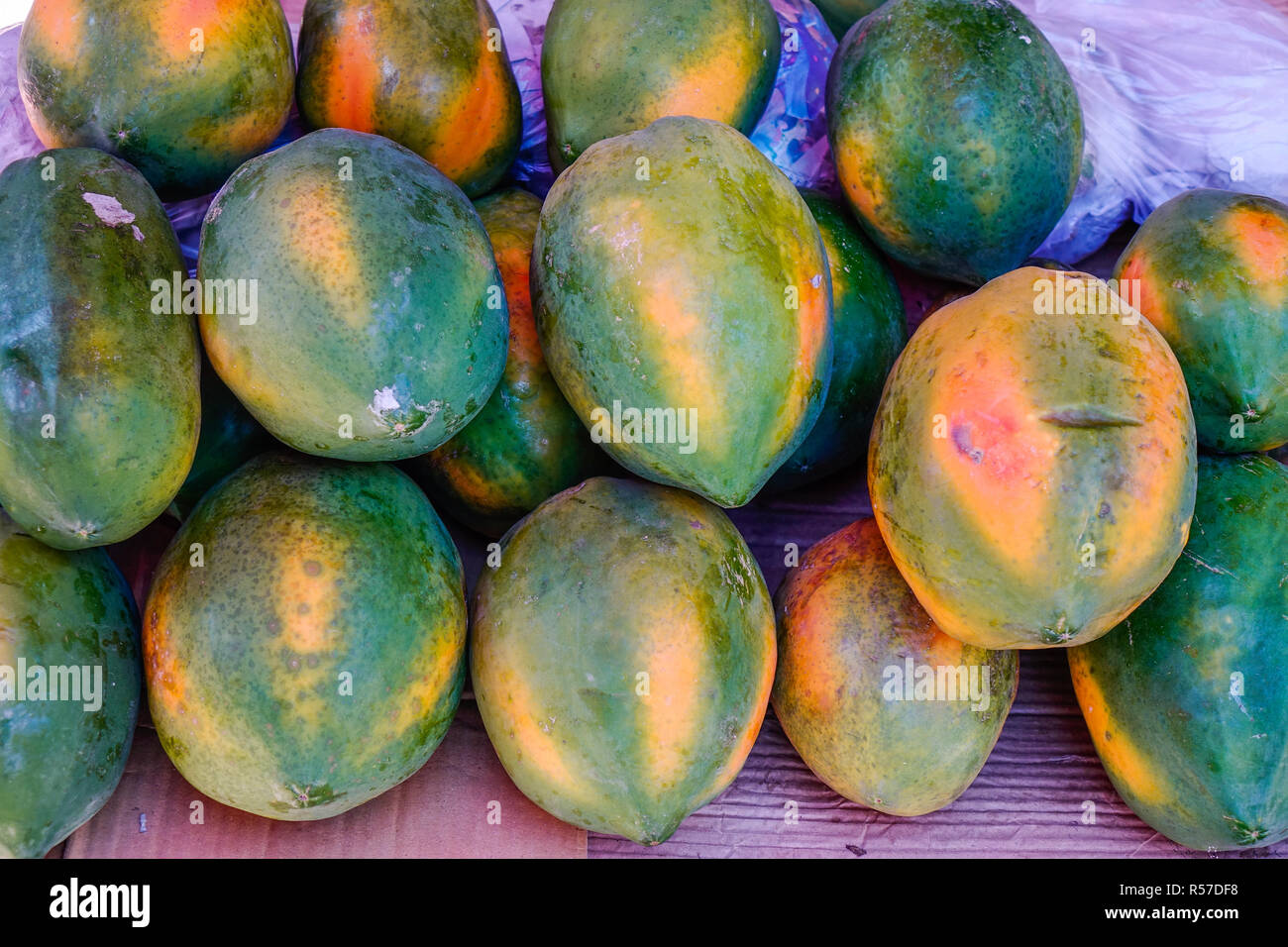 Papaya fresh fruits for sale at the street market in Asia Stock Photo ...